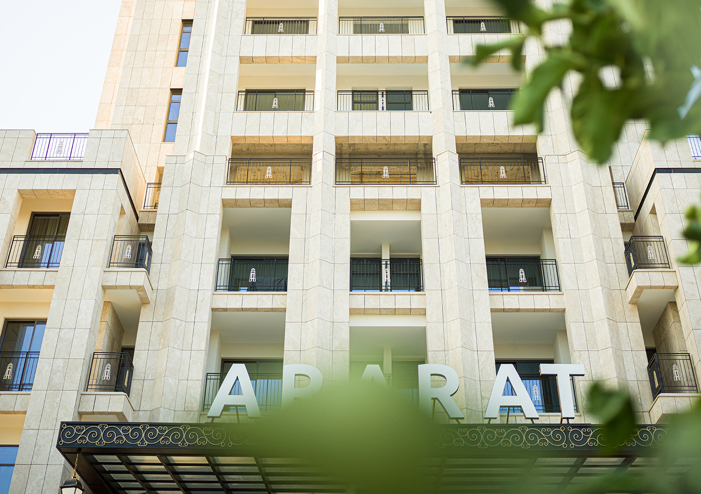 HOME - ARARAT | ONE PLACE. A WORLD OF EXPERIENCES